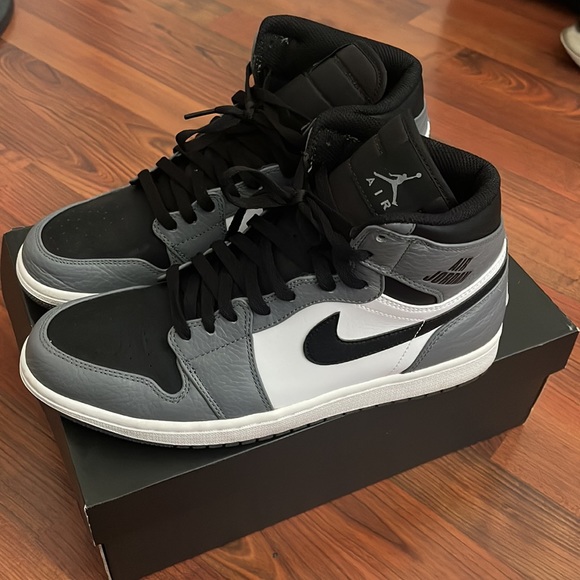 Jordan | Shoes | Mens Nike Air Jordan Retro High | Poshmark